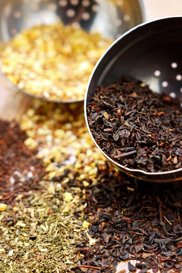 Top 10 Best Herbal Teas for Cold & Flu Season - Hearth & Hedge